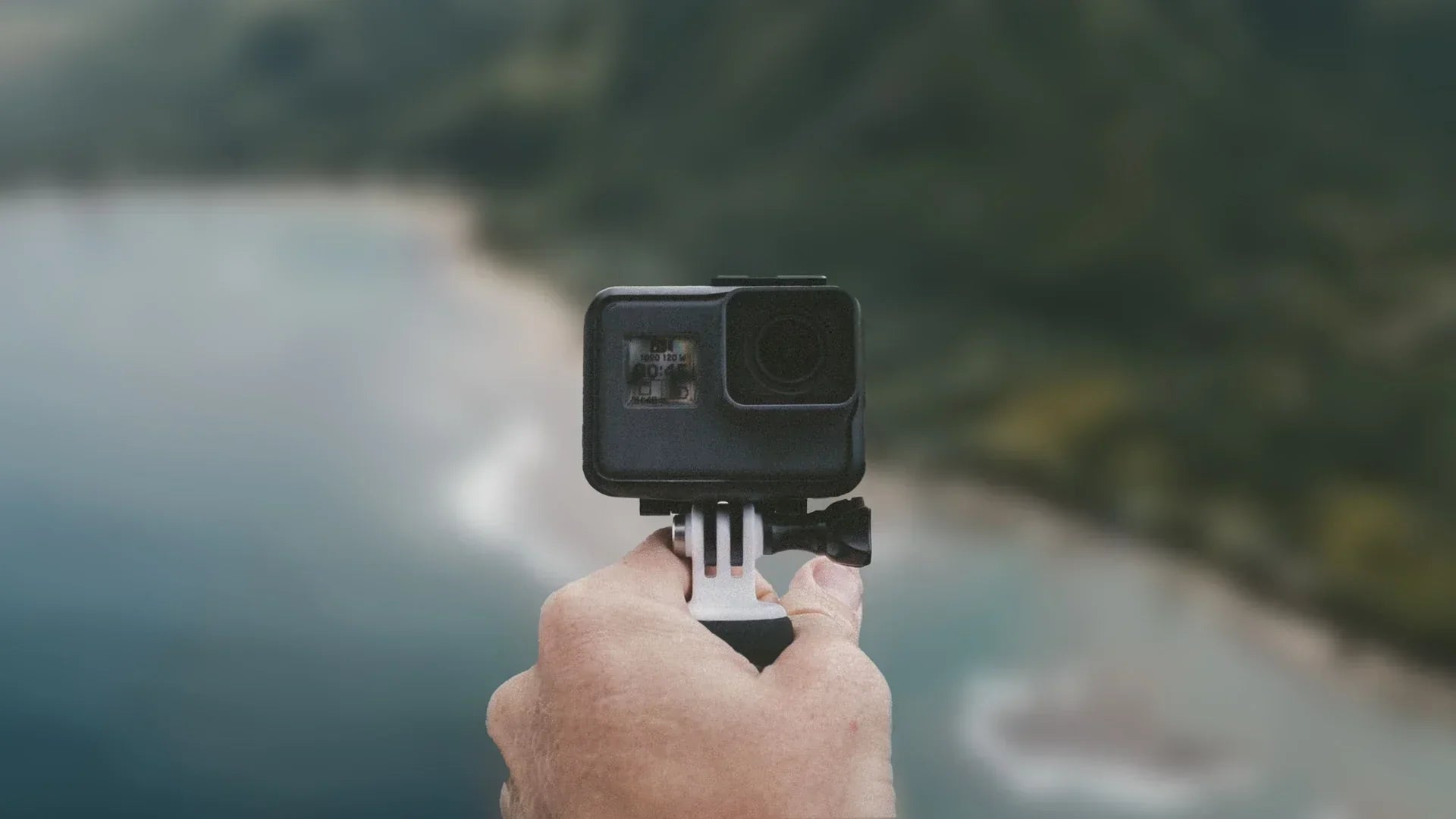 What is the Difference Between Action Camera and Camcorder? A Photogra ...